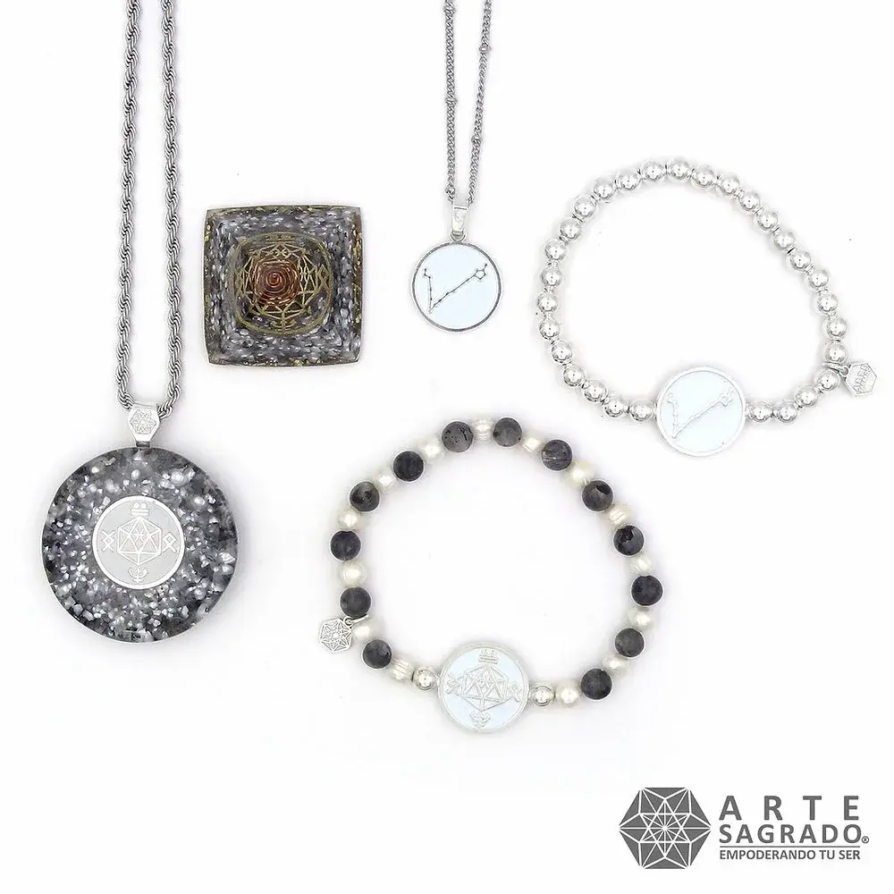 Mini Pirámide Orgonita Piscis con Labradorita y Perla ⋆ Arte Sagrado